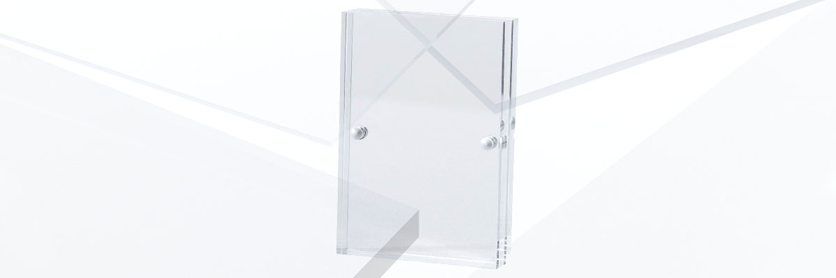 Cornici in plexiglass in varie dimensioni e spessori - plexiglassi.it